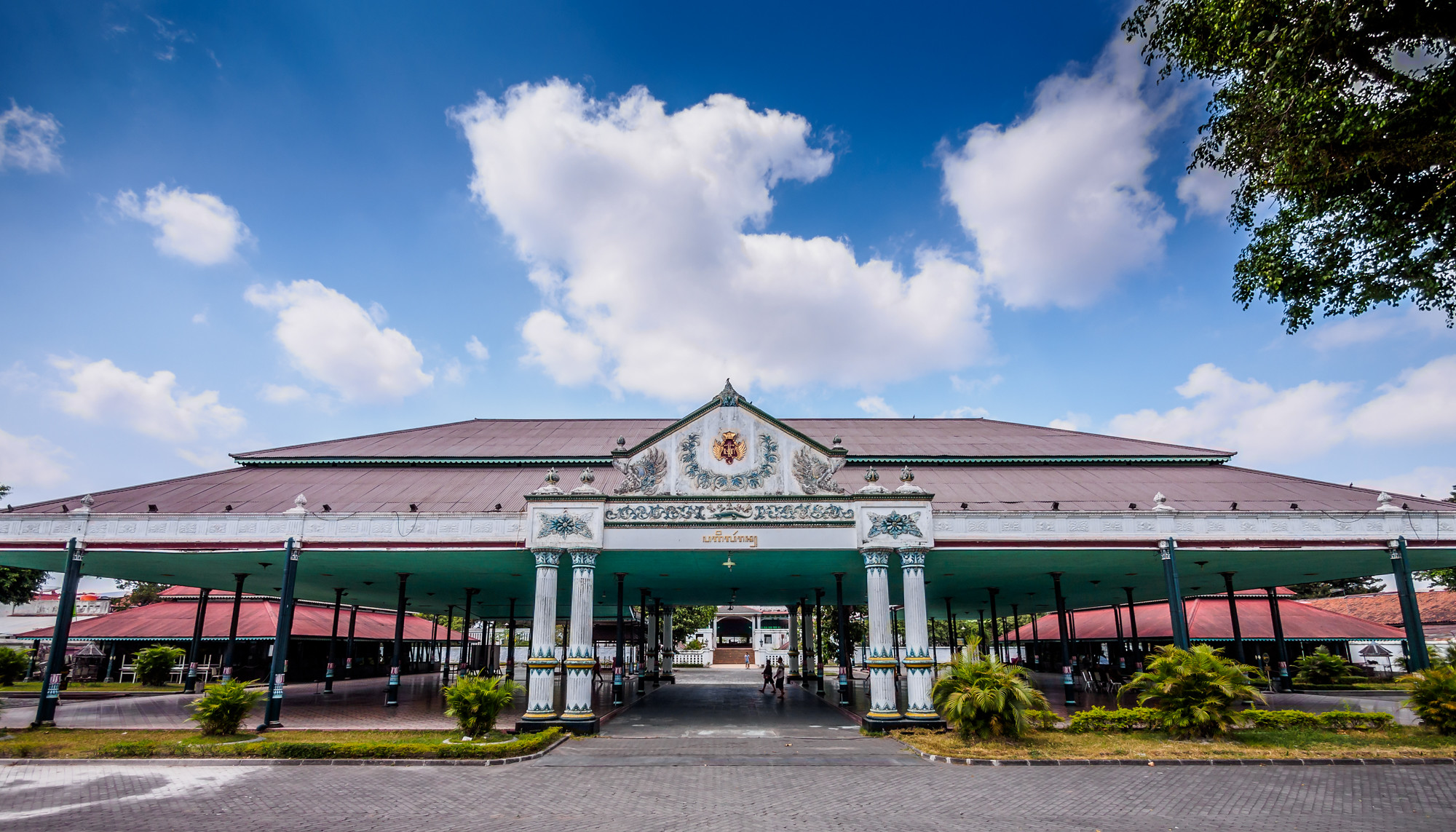 Tradisi Kuliner Mataram: Meraih Berkah dari Santapan Para Raja