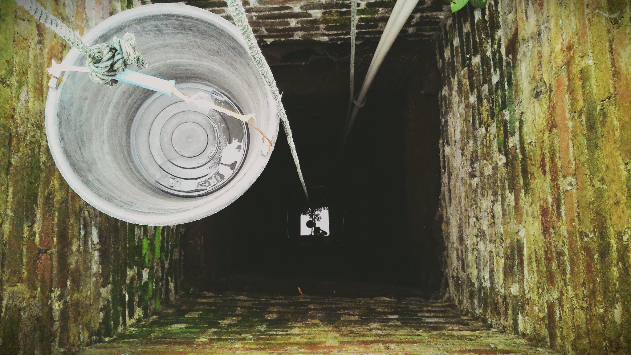 Mengenang Sumur Timba, Tradisi Cari Air dari Warga Desa yang Tertelan Zaman