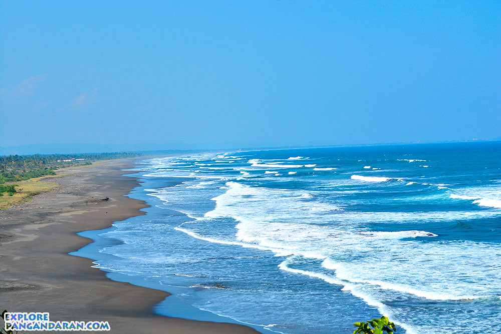 Pantai Batu Hiu Pengandaran, Tempat Wisata Hidden Gems yang Berbalut ...