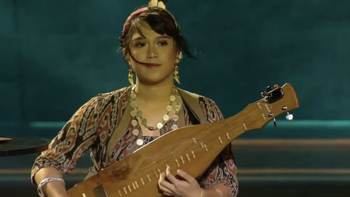 Mengenal Sape, Alat Musik Dayak yang Mengiringi Welcoming Dinner World ...
