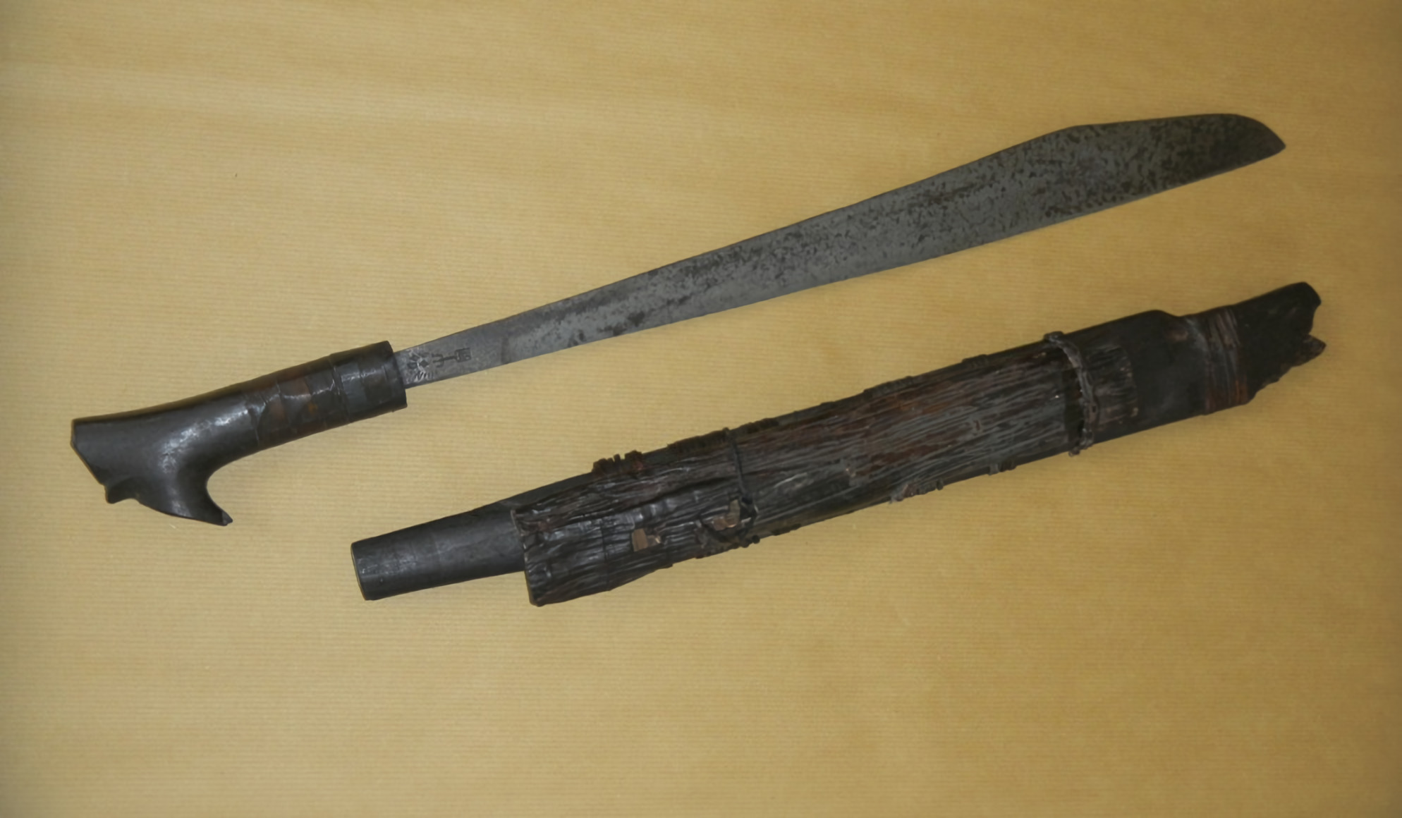 Kecanggihan Duhung, Senjata Suku Dayak yang Diciptakan dari Kahyangan