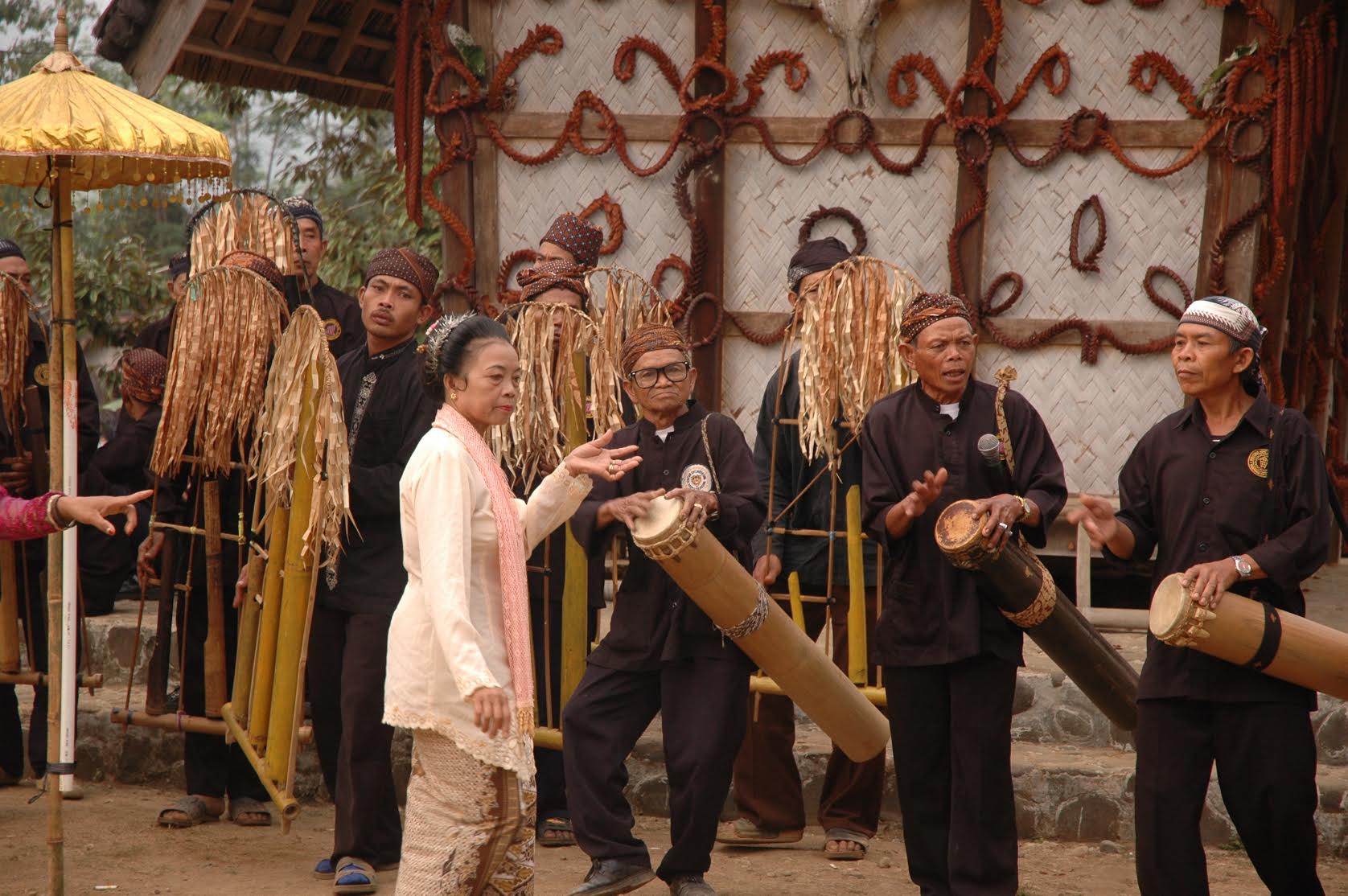 Alunan Angklung Buhun, Pengiring Setia Ritual Penanaman Padi Suku Baduy