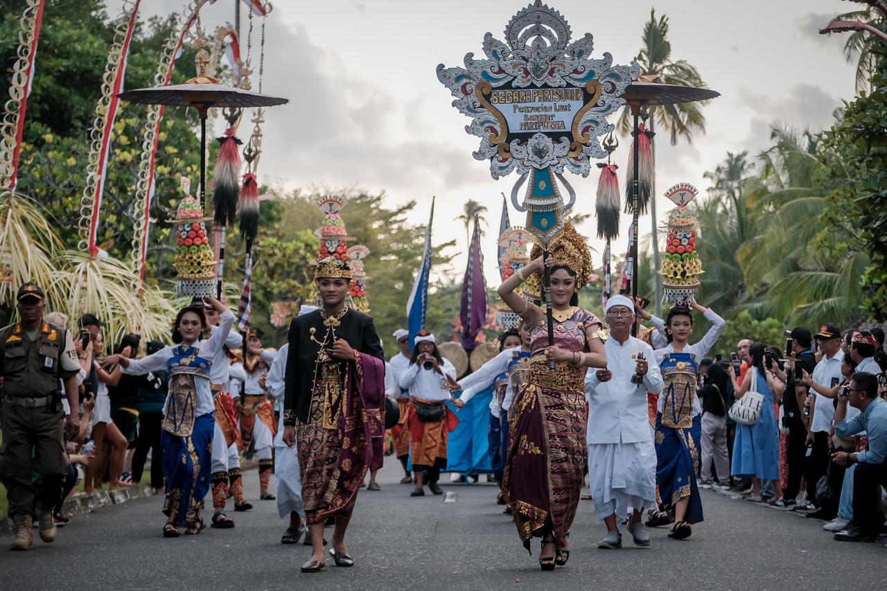 Bali Street Carnival Libatkan Sanggar Seni Meriahkan World Water Forum ...