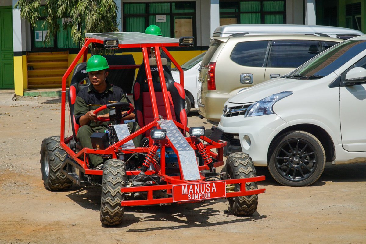 SMK Asal Banyumas Ciptakan Prototype Mobil Listrik