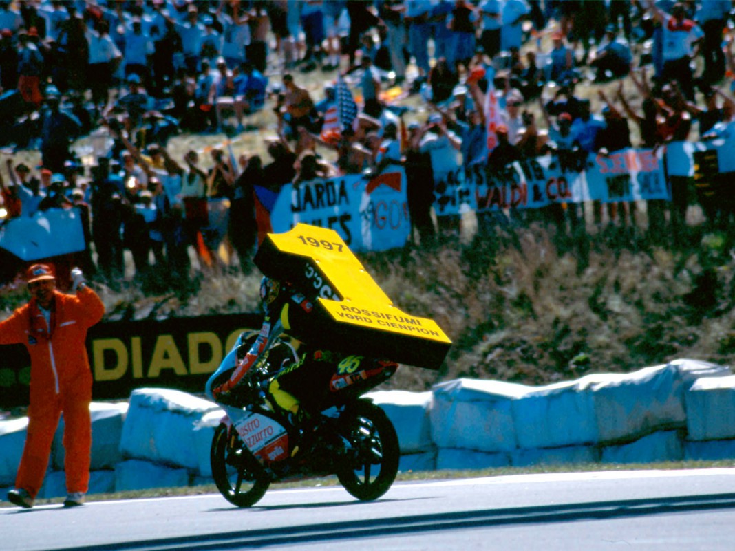 Sejarah Hari Ini (28 September 1997) - Valentino Rossi Raih Podium ...