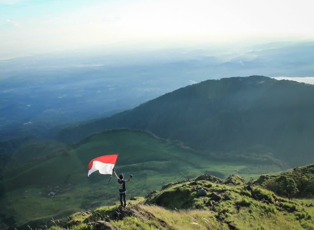 Jalan-jalan Di Pendakian Gunung Ungaran Semarang