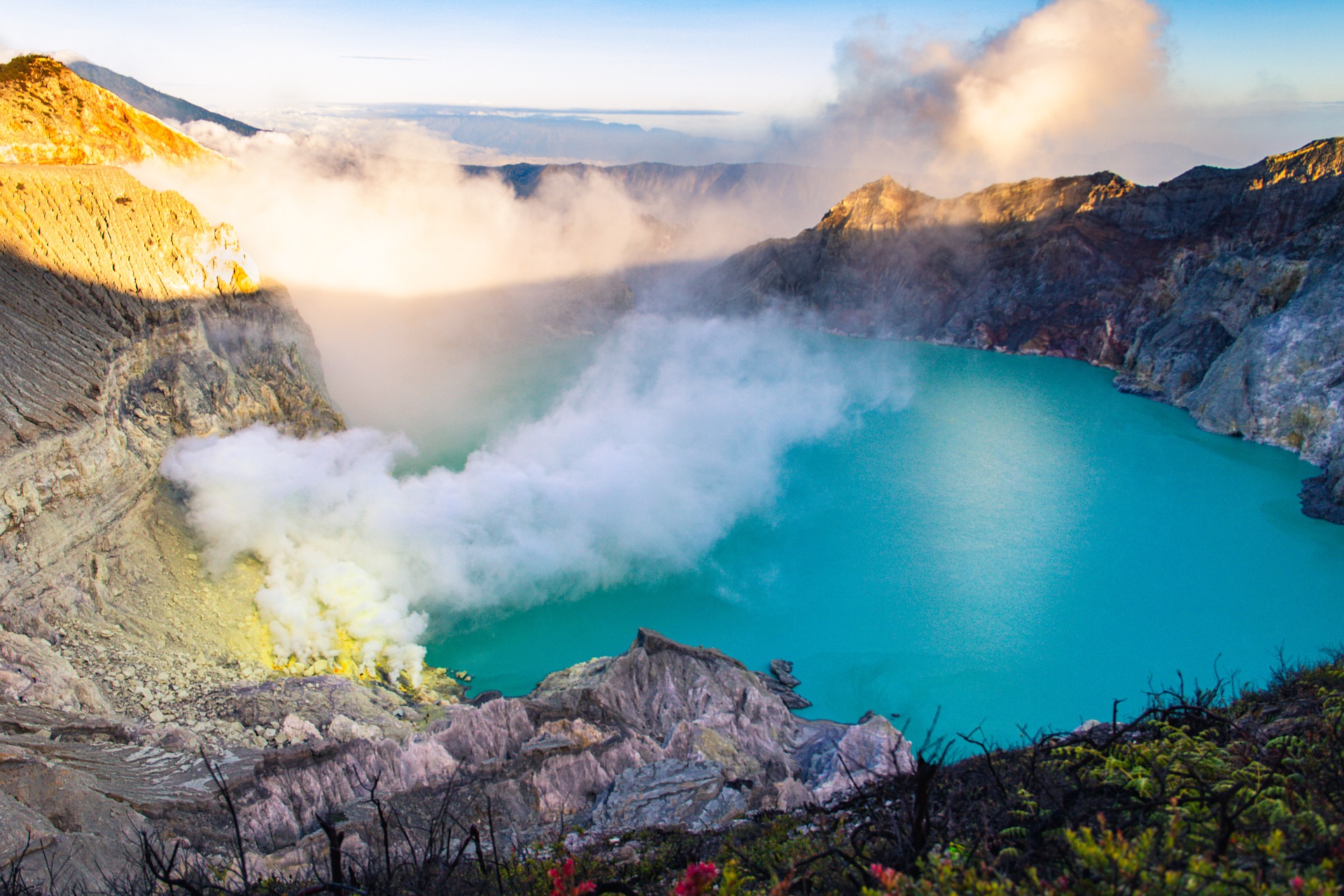 Luar Biasa! Ijen Geopark Berhasil Dinobatkan sebagai Global Geopark ...