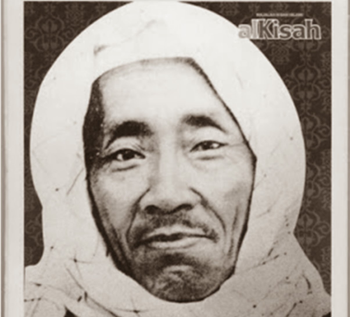 K.H.R. Asu2019ad Syamsul Arifin, Pahlawan Nasional dari Situbondo