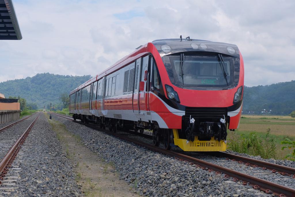 Bersaing di Pasar Global, RI Ekspor 450 Gerbong Barang ke Selandia Baru