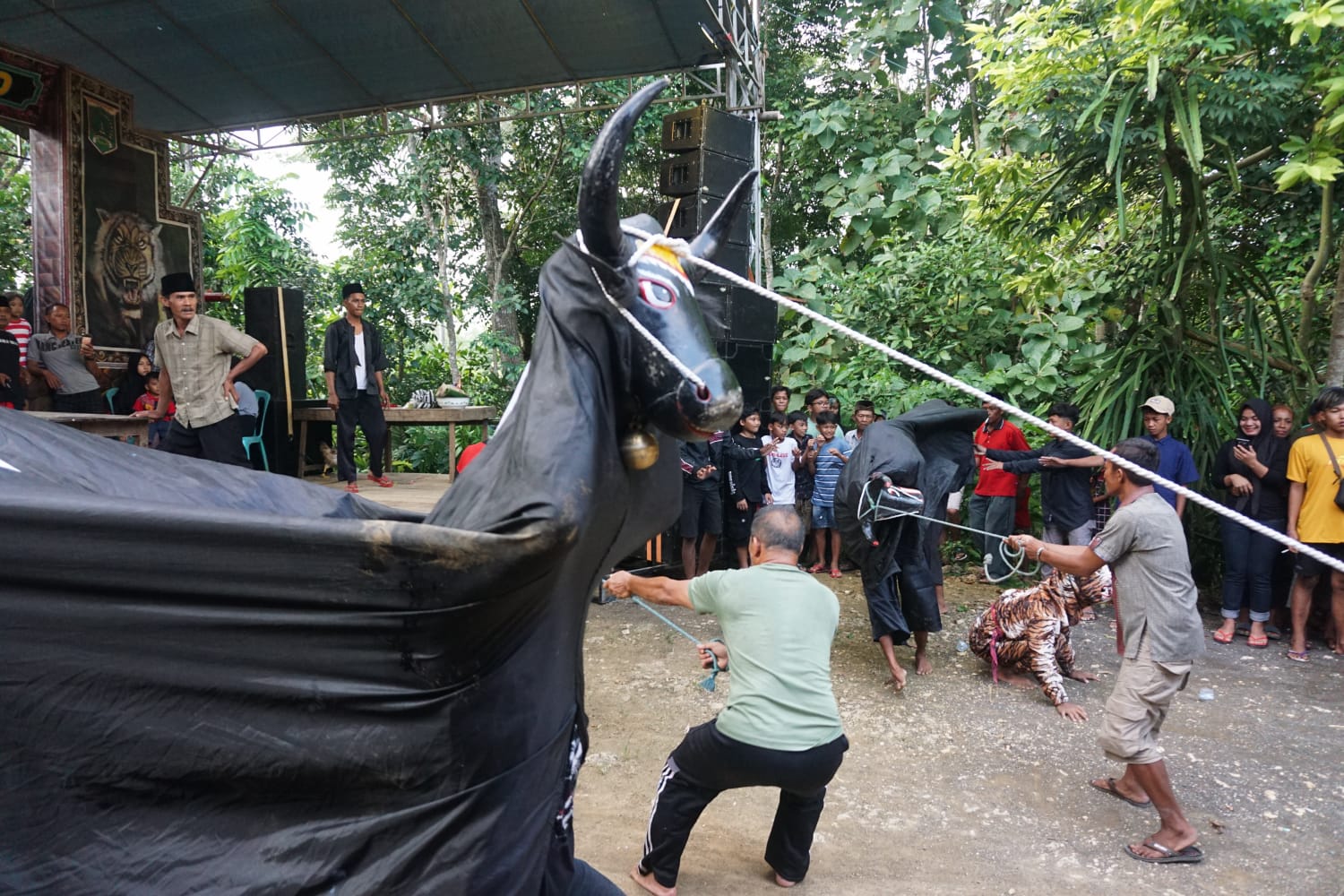 Bantengan, Ekspresi Seni Jawa Timuran