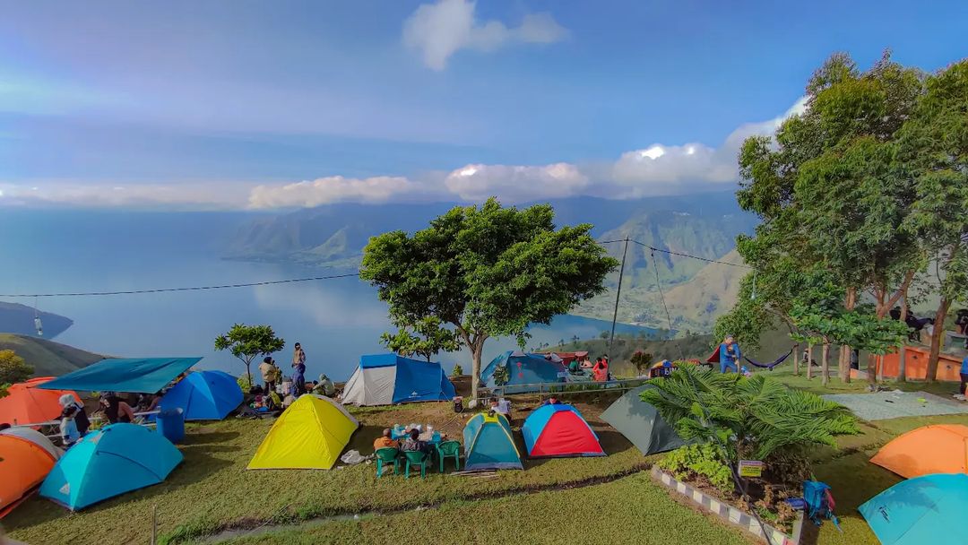 Binahal Indah Resort, Wisata Alam di Danau Toba