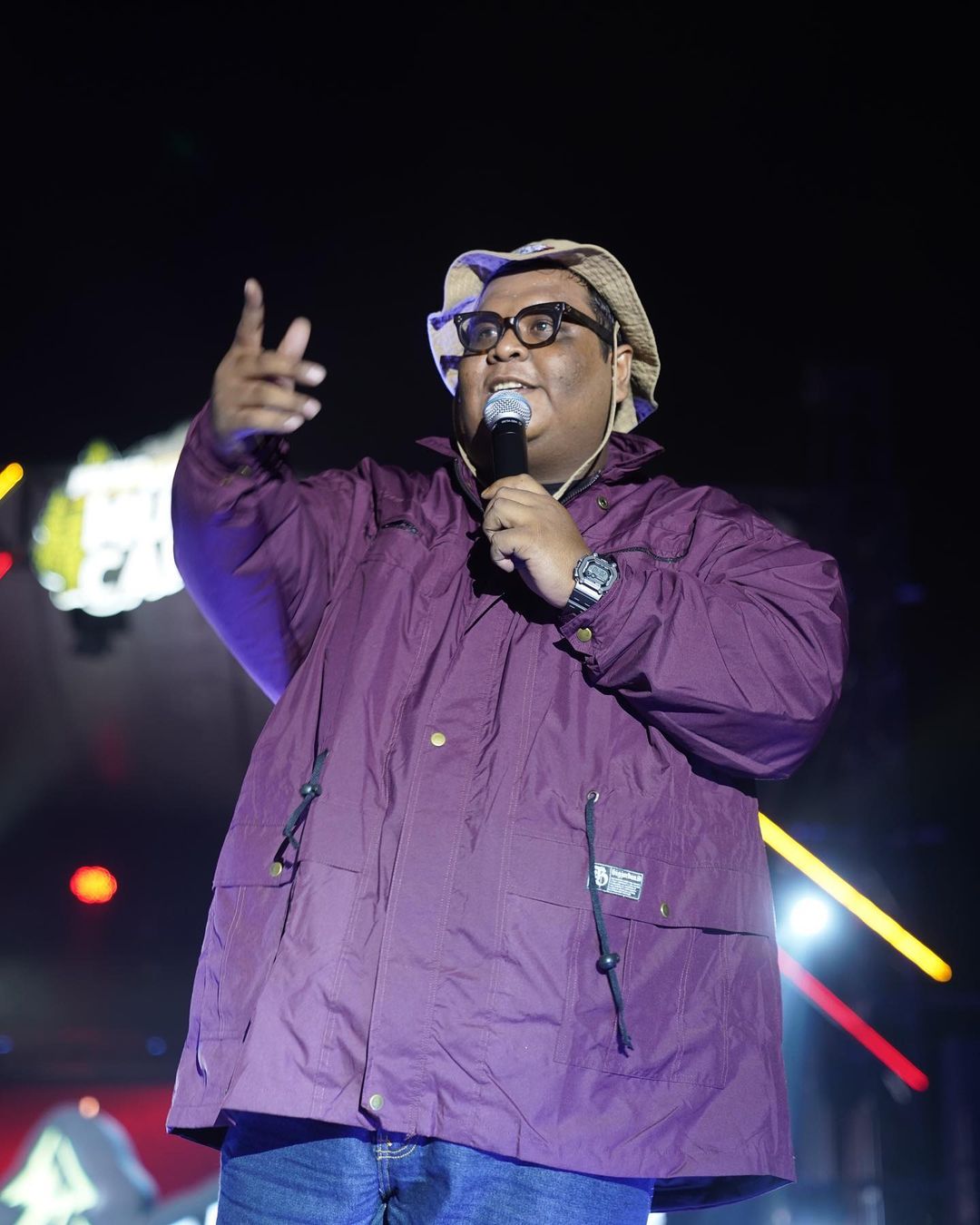 Cara Mukti Entut Mencintai Sepak Bola Nasional: Ingat Sejarah dan Legenda