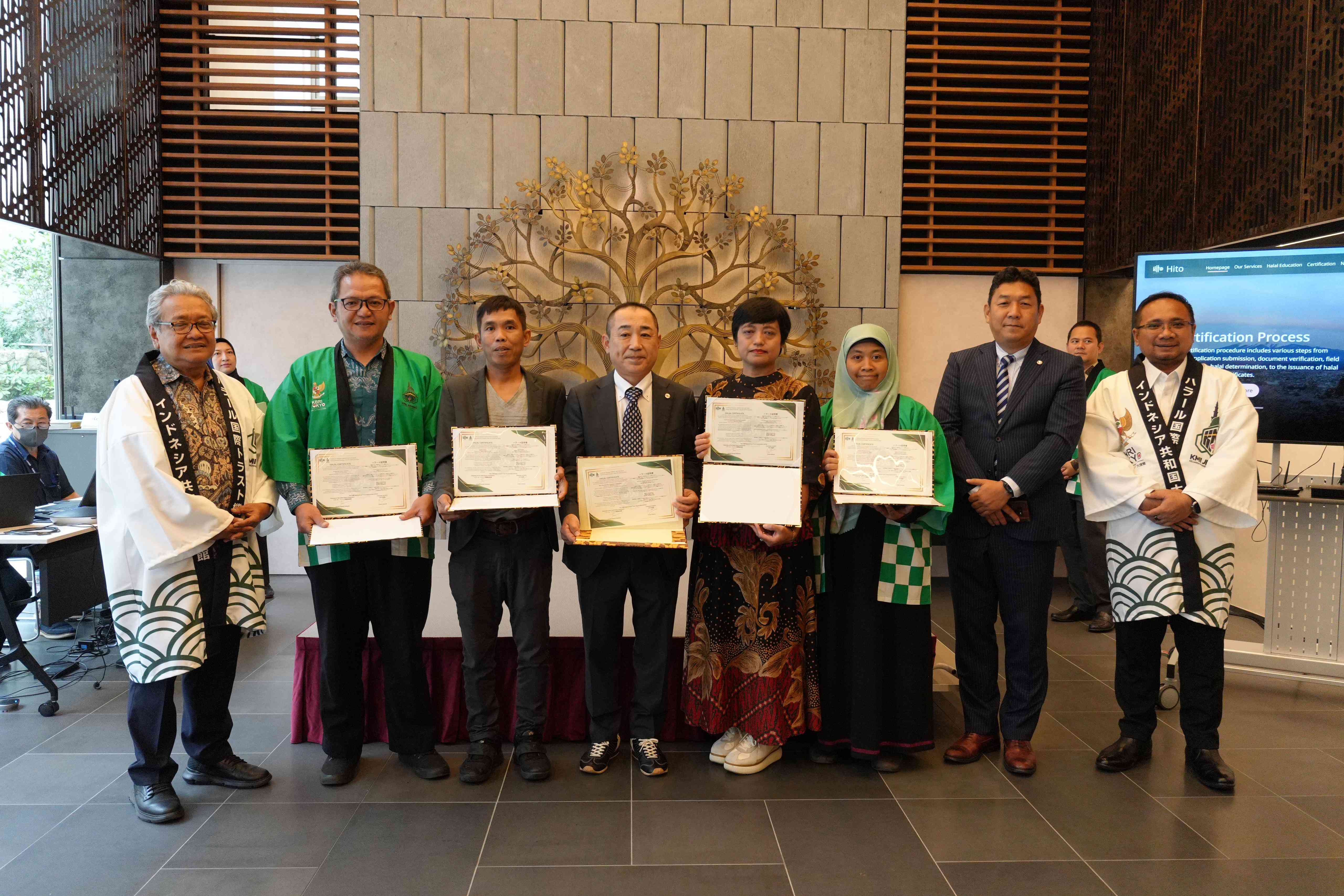 Mantap! Indonesia Kini Punya Lembaga Sertifikasi Halal Berbasis ...