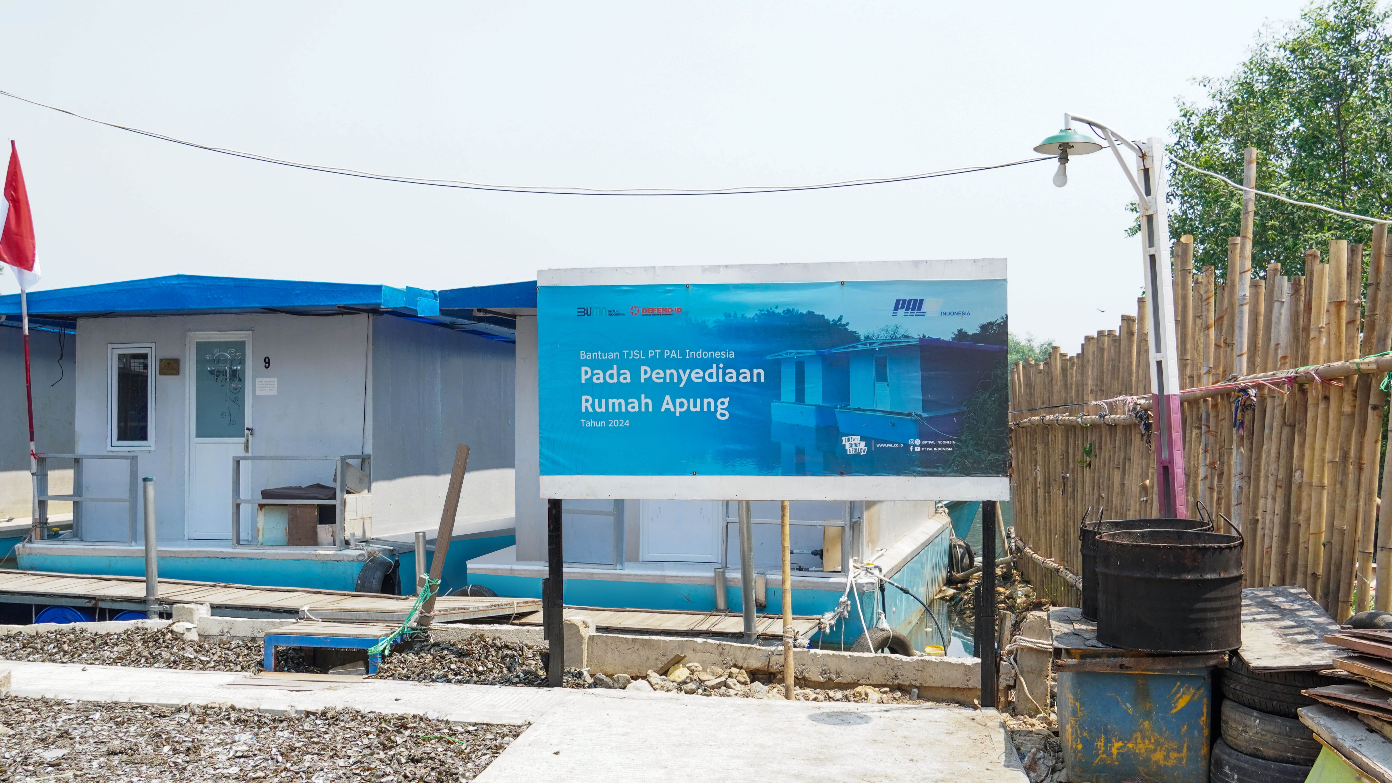 Melihat Rumah Apung Buatan PT PAL dan UNHAN di Muara Angke, Lengkap ...