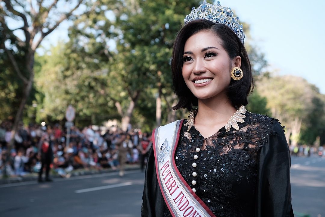 Ni Ketut Permata Juliastrid Sari Siap Wakili Indonesia di Miss Cosmo ...