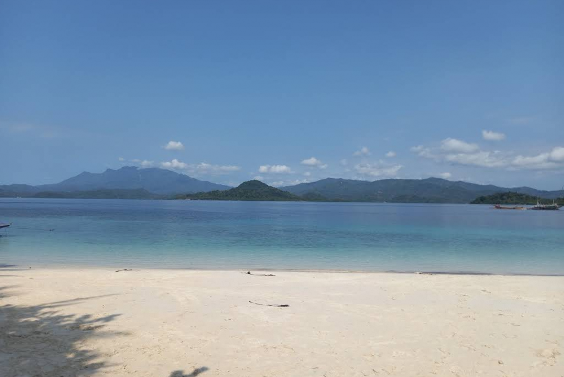 Pulau Kelagian Lunik, Surga Tersembunyi di Lampung dengan Pasir Putih dan Laut Jernih