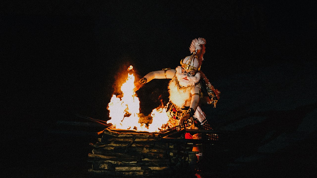 Tarian Kethek Ogeng Asal Pacitan yang Wajib Diketahui!