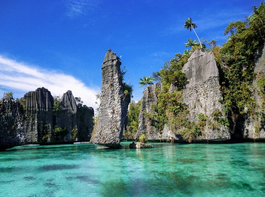 Berkeliling Pulau Misool, Surga Tersembunyi di Papua Barat