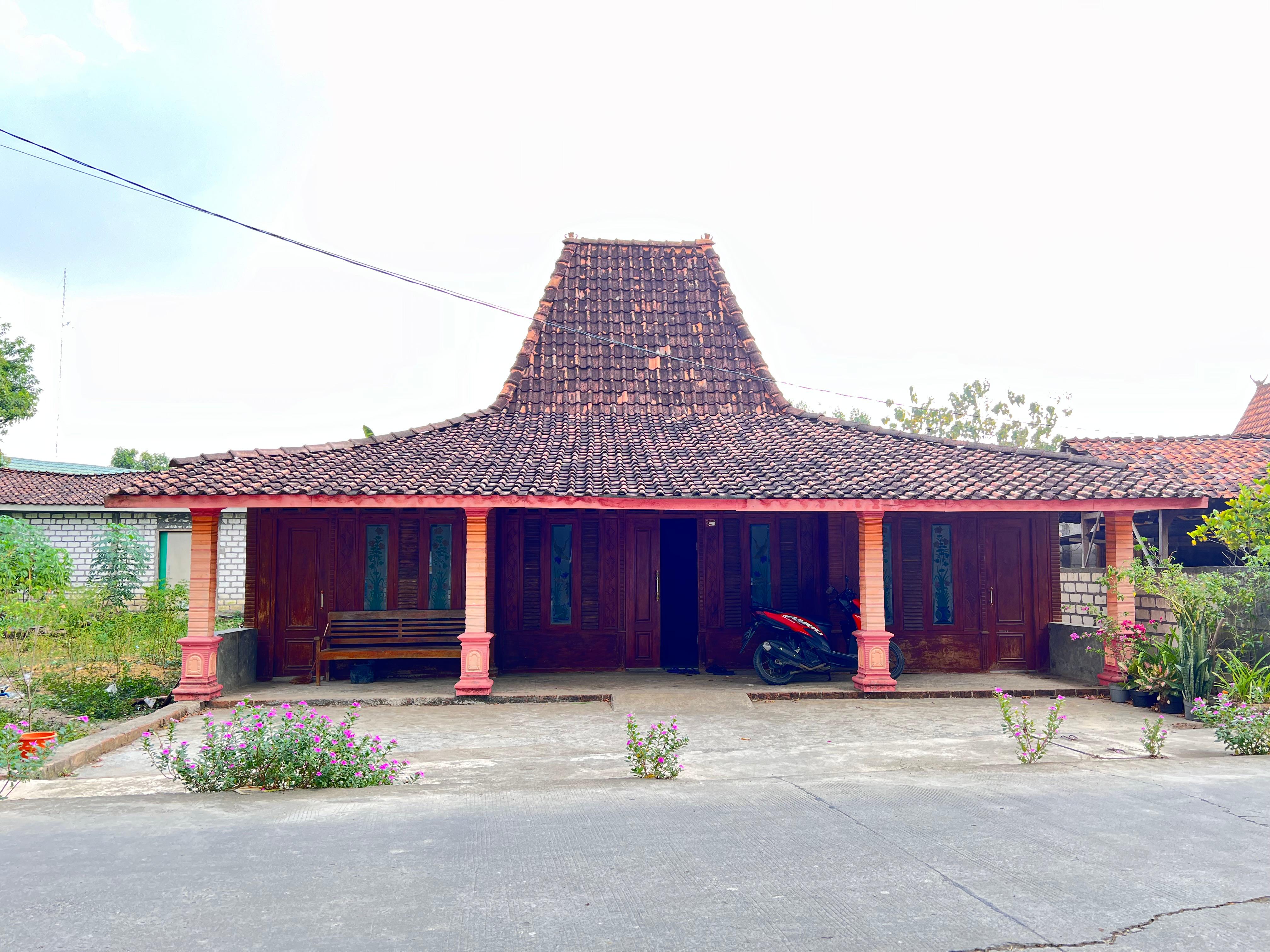 Menjelajahi Warisan Budaya Desa Kletek, Keindahan Tradisi, dan ...