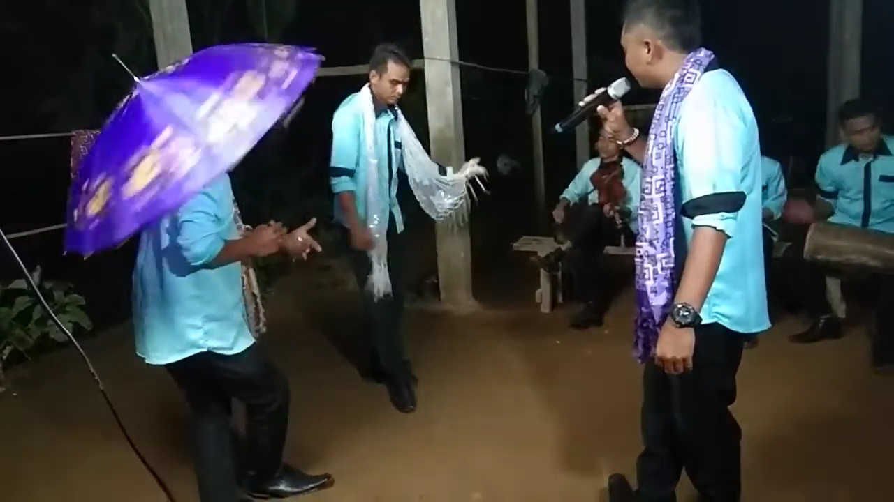 Keunikan Ronggeng Khas Pasaman Barat yang Hanya Dimainkan Para Lelaki