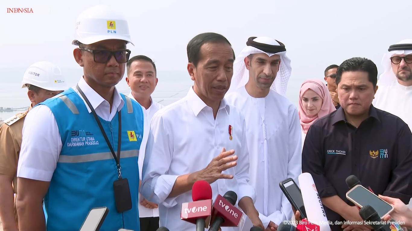 Jokowi Resmikan PLTS Cirata yang Terbesar Ketiga di Dunia