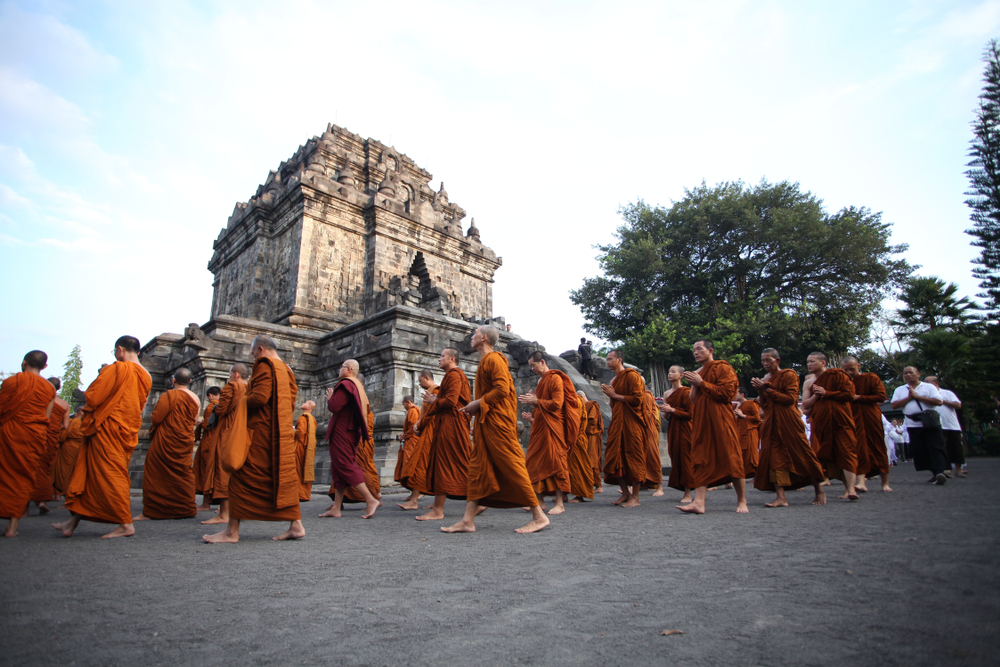 5 Nama Upacara Keagamaan Buddha: Tujuan dan Pelaksanannya