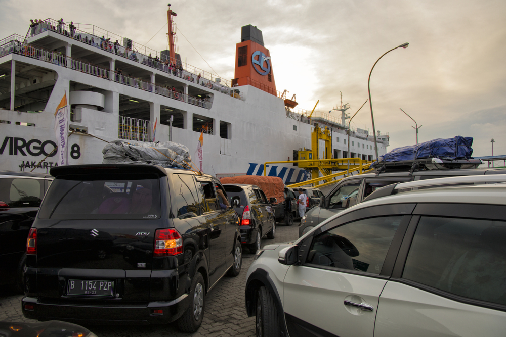 Mudik ke Sumatra? ASDP Prediksi H-2 Lebaran Jadi Puncak Arus Mudik Pelabuhan Merak