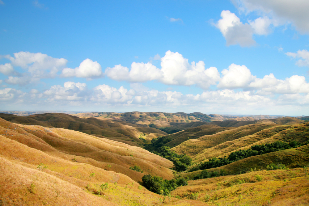 3 Kawasan Perbukitan di Sumba Timur dengan Pemandangan Paling Eksotis