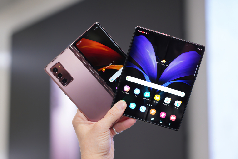 Mengenal Layar AMOLED Beserta Kelebihan dan Bedanya dengan IPS LCD