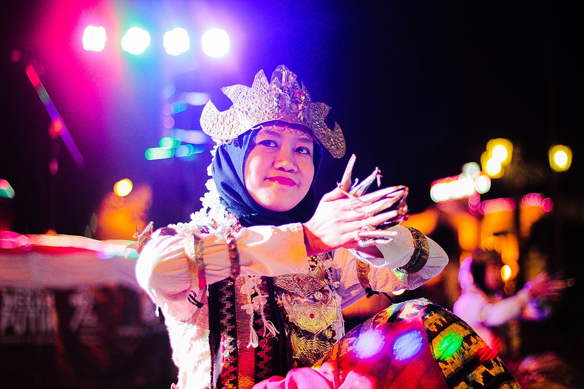 Eksplorasi Kearifan Lokal, Keindahan Tarian Suku Komering yang Memukau