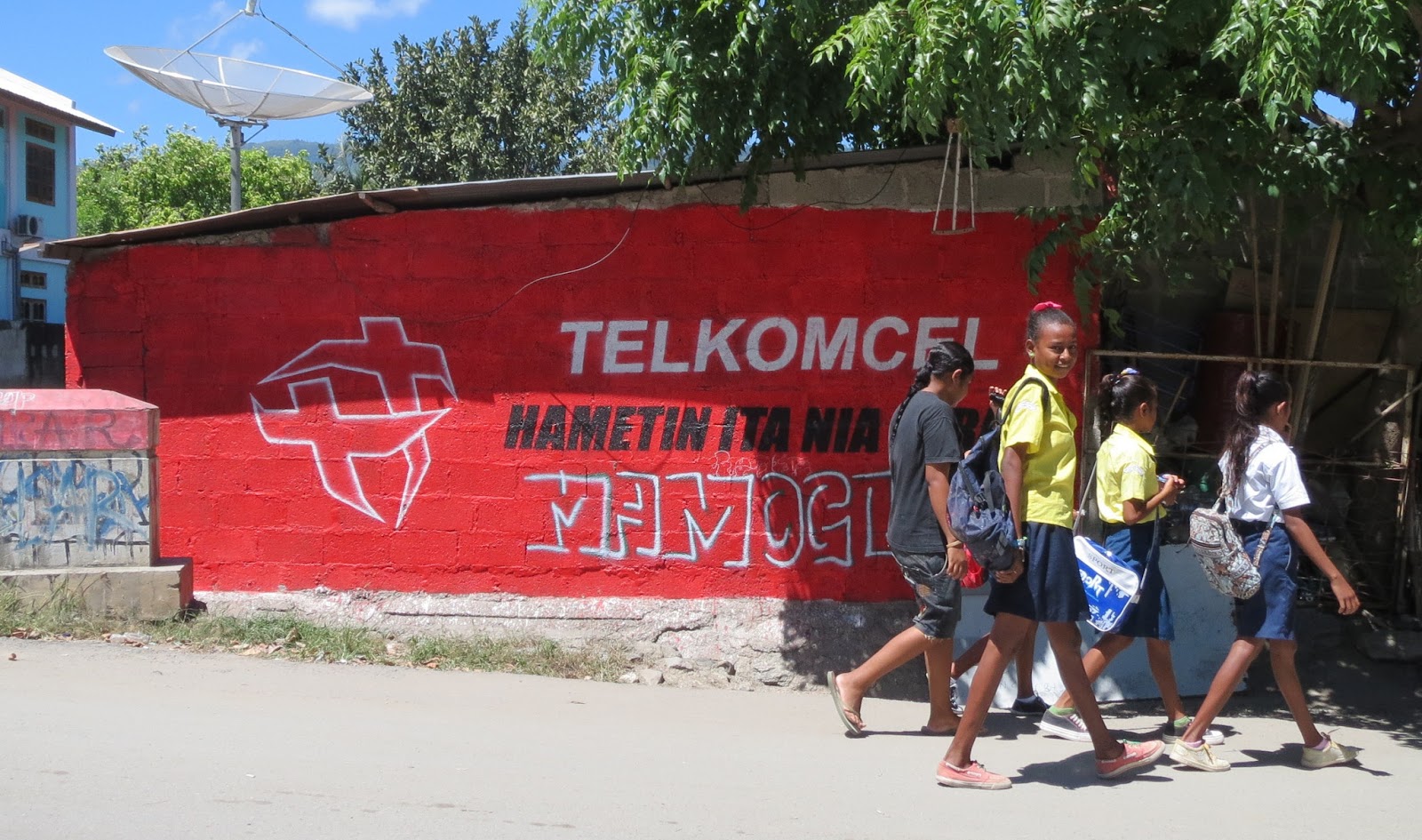 Telkomcel, Si Operator Merah dari Indonesia yang Kalahkan Operator ...