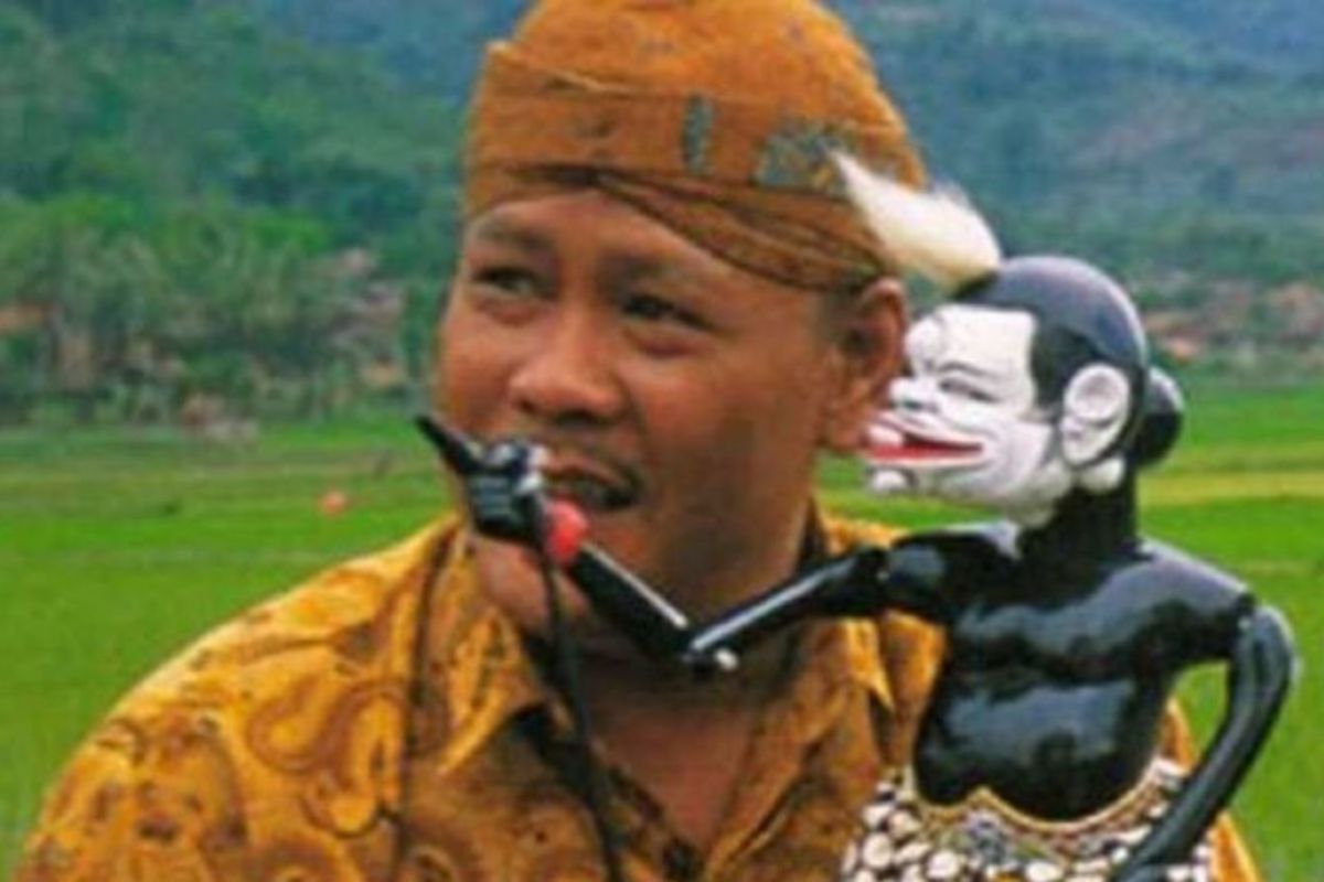 Dari Tangan Asep Sunandar Sunarya Lahir Tokoh Cepot Yang Mewarnai