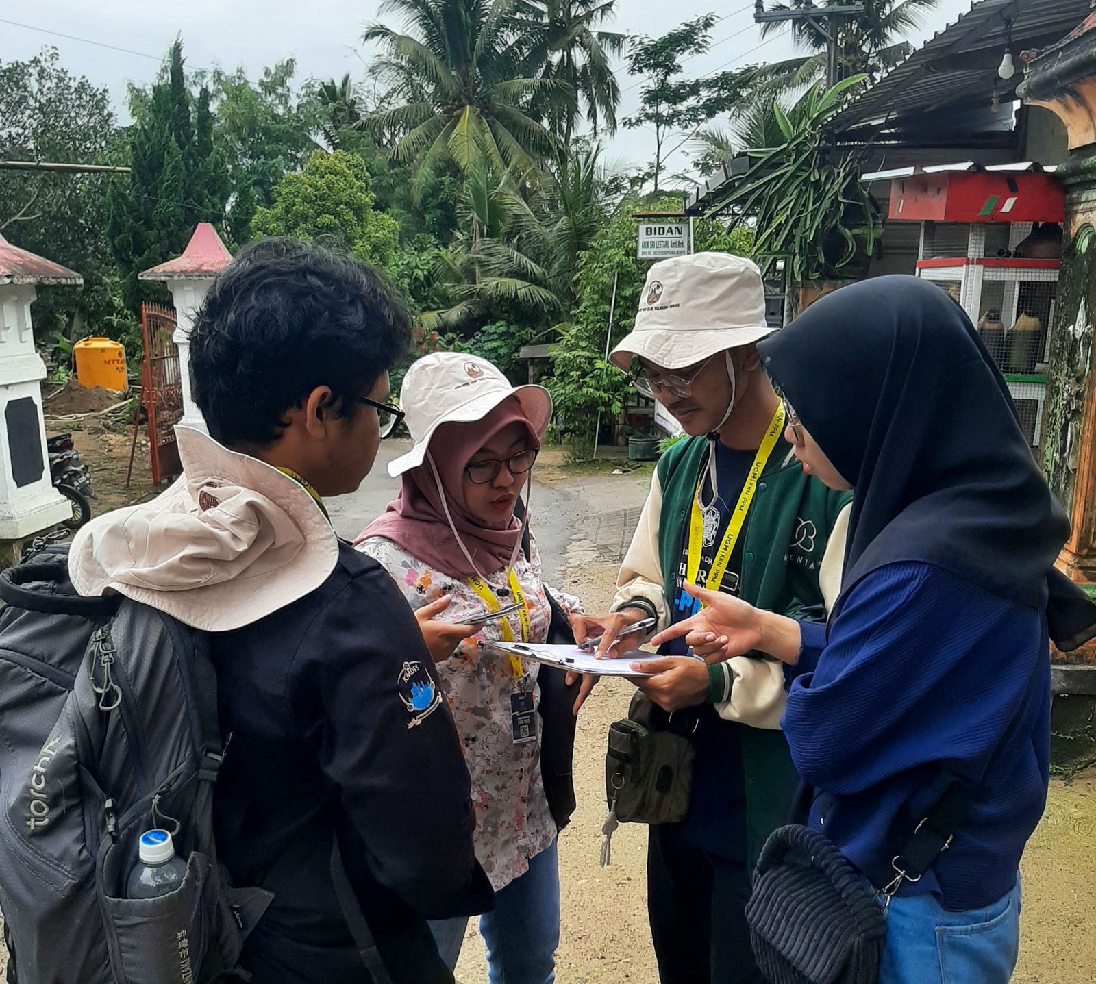 Tilik Tulakan Mengabdi: Program kerja mahasiswa Teknik Sipil dan ...