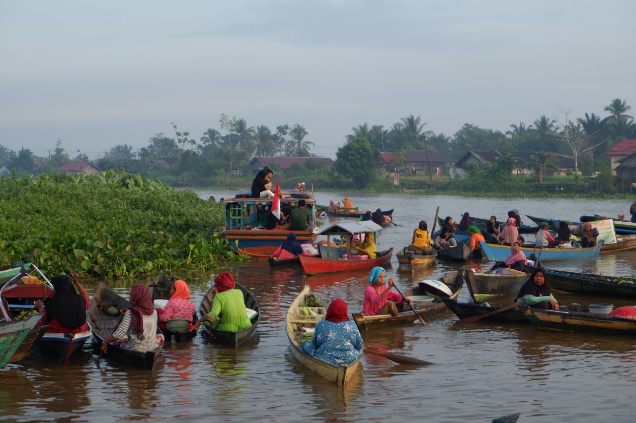 Legenda Pegunungan Meratus, Benarkah Berjumlah Seratus?