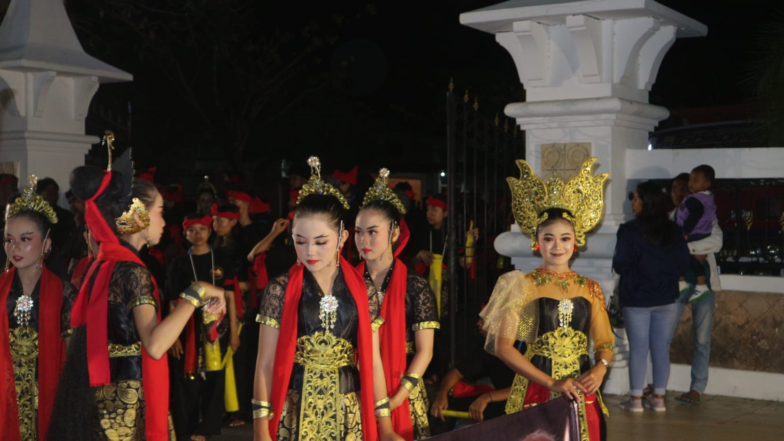 Festival Rontek di Pacitan, Perayaan Kesenian Tradisional yang Penuh ...