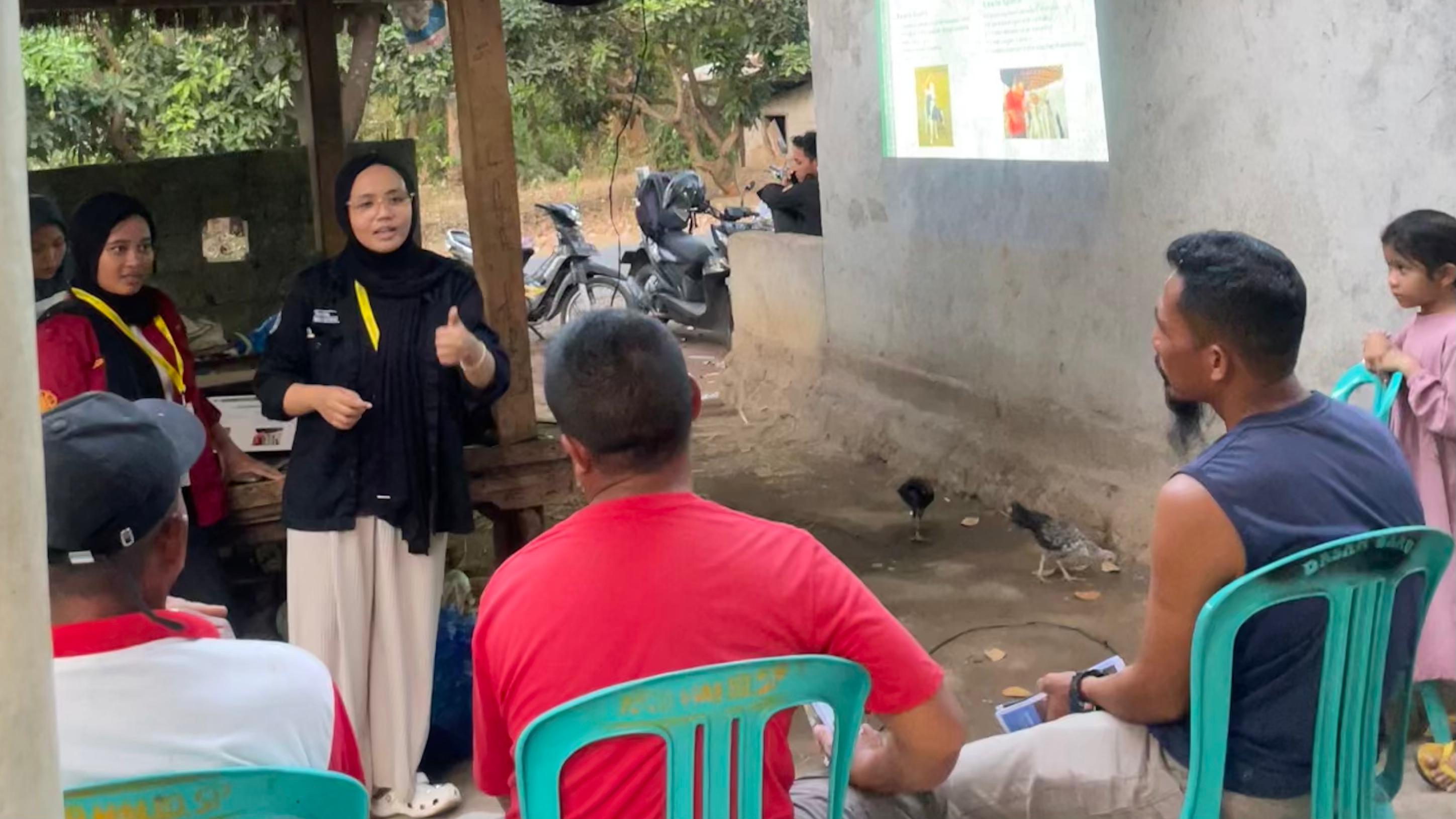 KKN-PPM UGM Sambelia Kenalkan Pakan Silase dan Manajemen Ternak di Desa ...