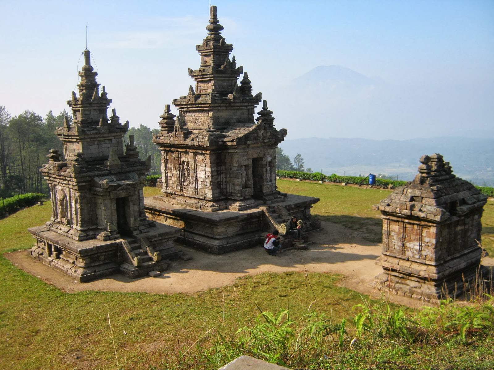 Berwisata Alam Dan Sejarah Di Candi Gedong Songo Semarang