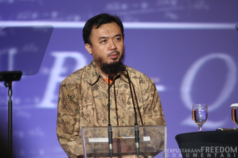 Pemecah Rumus Helmholtz, Rumus Tersulit di Dunia Berasal dari Indonesia