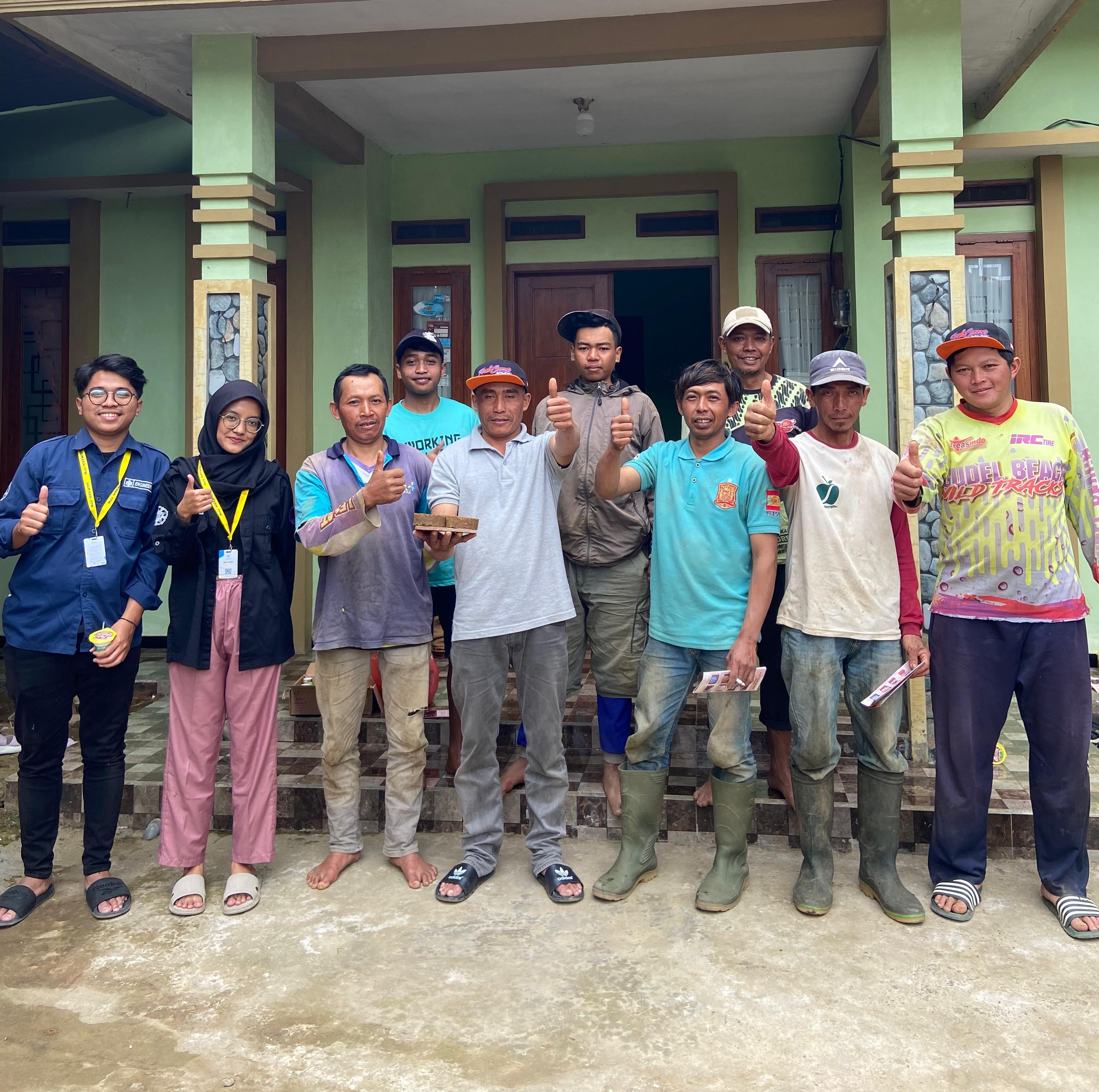 Mahasiswa KKN UGM Kenalkan Pakan Ternak UMMB sebagai Solusi Peningkatan ...