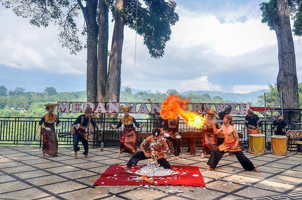 Seni Pertunjukan Tradisional yang Mendunia dan Hanya Ada di Indonesia ...