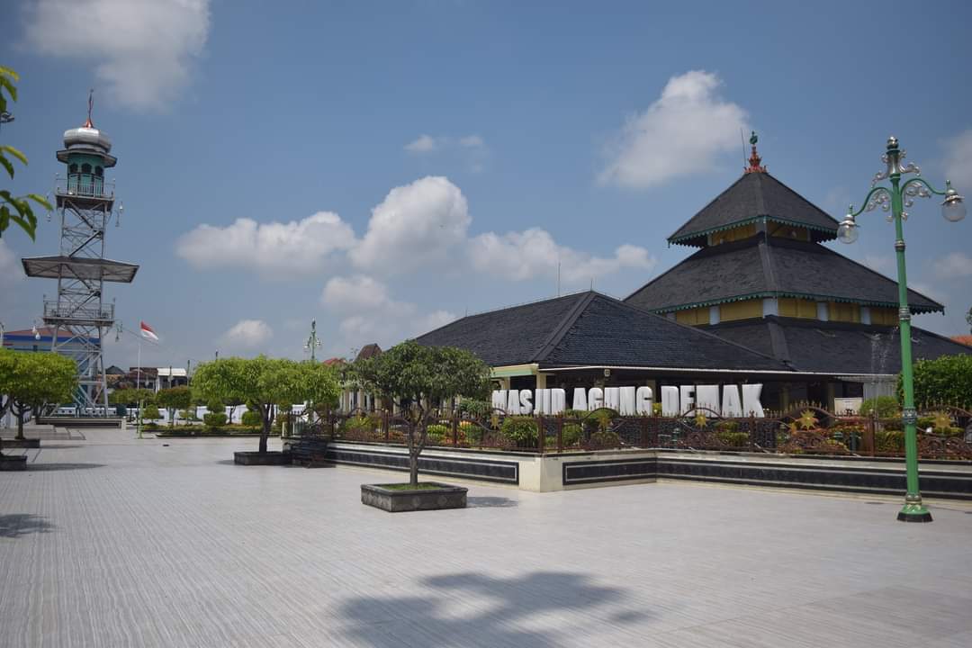Menelisik Akulturasi Budaya dalam Gaya Arsitektur Masjid Agung Demak