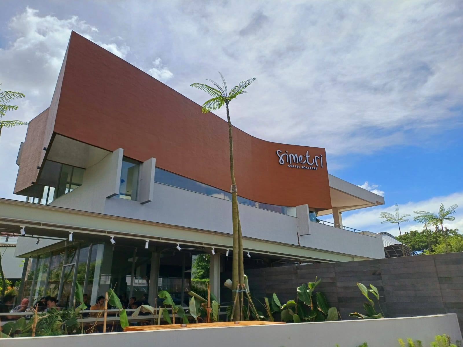 2 Kafe Terbaru untuk Bersantai bersama Keluarga di Ciangsana