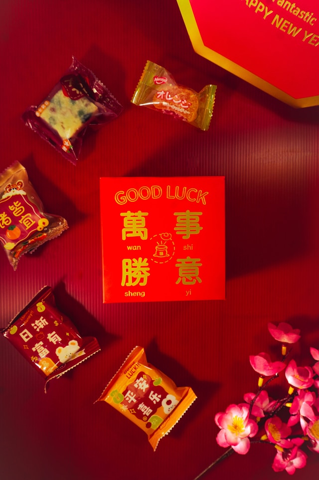 Selain Yu Sheng, Makanan-makanan yang Hadir Saat Imlek Ini Memiliki ...