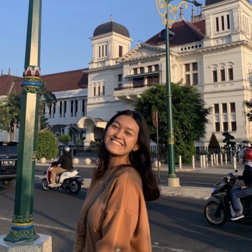 Queena Ayyesha Nurhakim | Good News From Indonesia